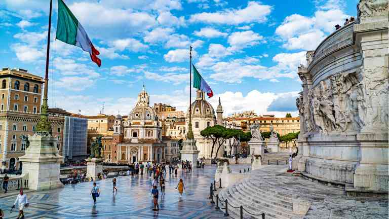 Italy Tours - Book Italy Group Tours Online | Bunnik Tours