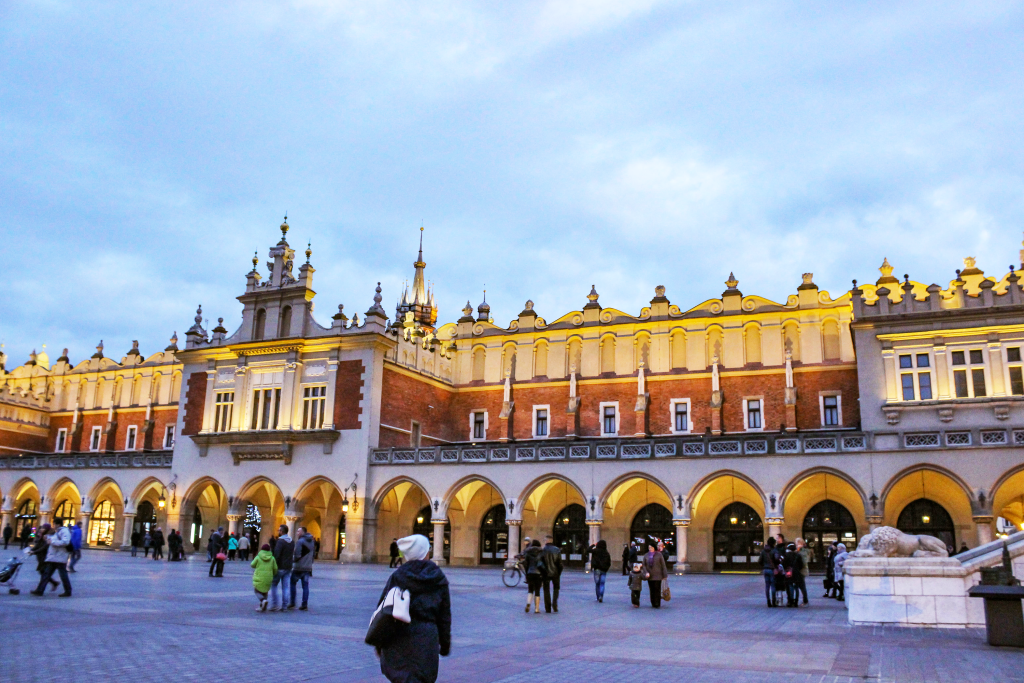 Helsinki to Prague | Bunnik Tours