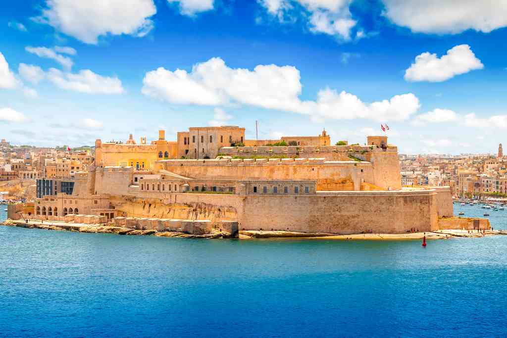 Europe Tours - Book Europe Group Tours Online | Bunnik Tours