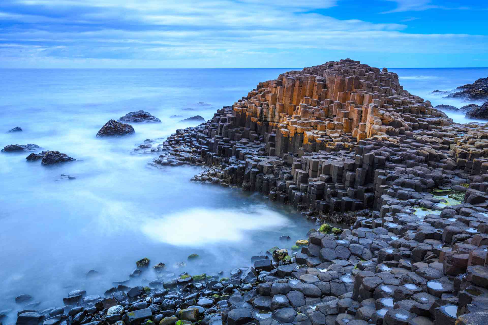 Northern Ireland Tours - Book A Group Tour Online | Bunnik Tours