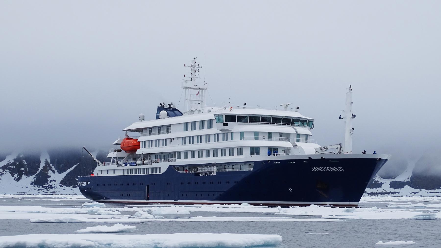 Visit Polar Regions on Oceanwide Expeditions Polar Class MV Janssonius ...