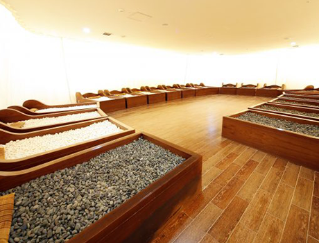 Our Step-By-Step Guide for Visiting a Korean Bathhouse | Bunnik Tours