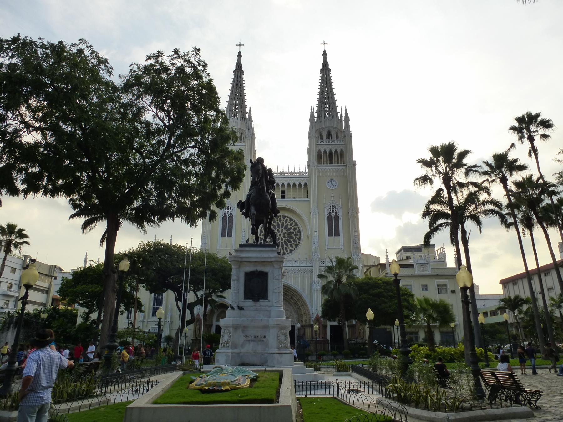 6 Must-Visit Cities in Ecuador | Bunnik Tours