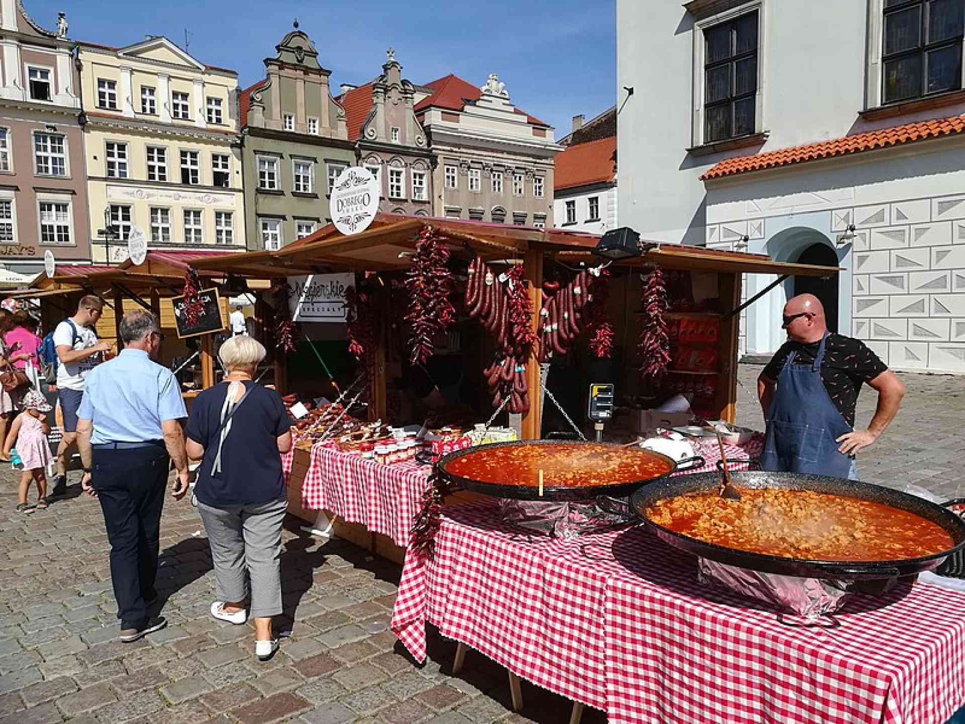 Hungry in Hungary? | Bunnik Tours