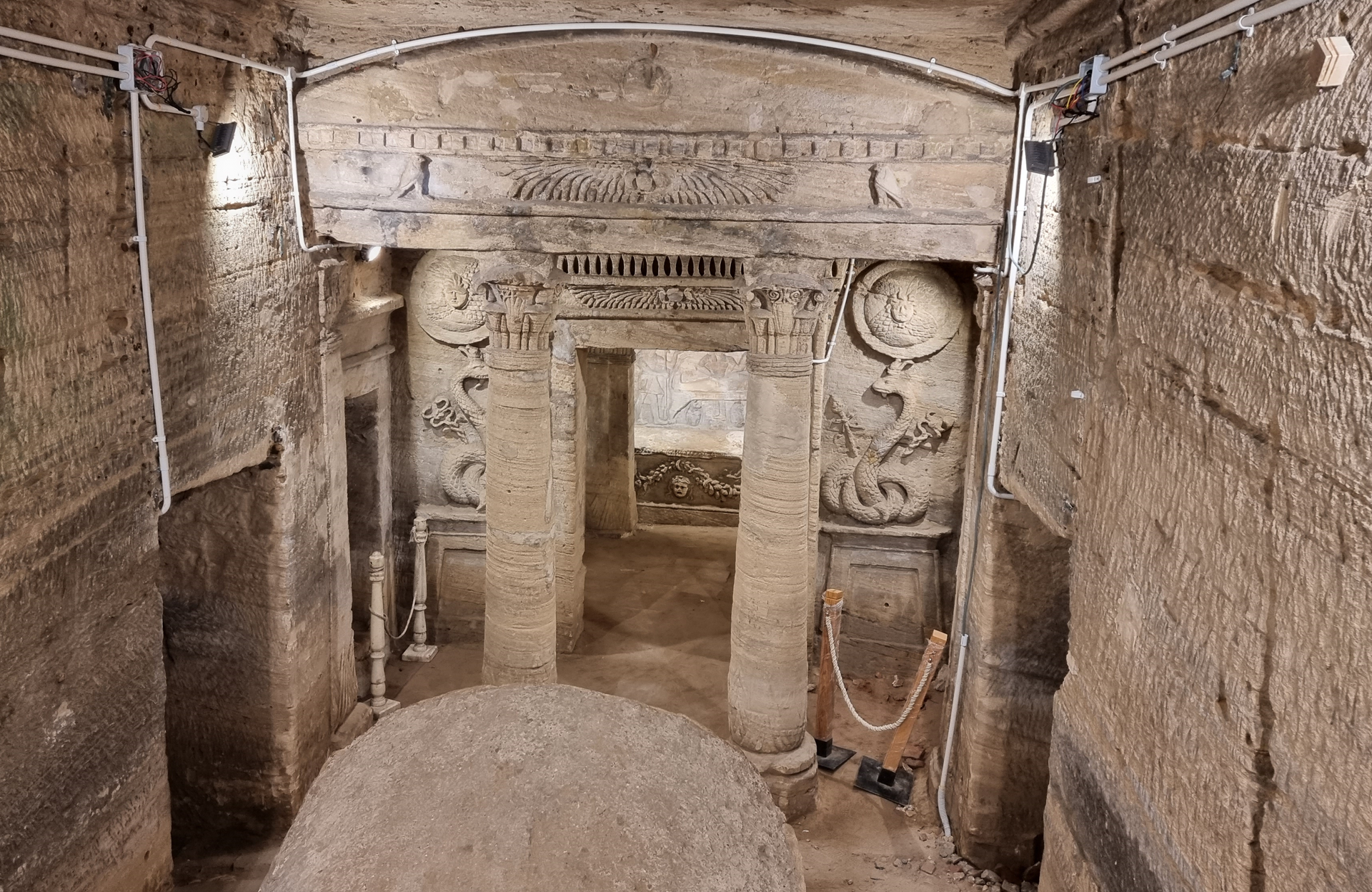 The Catacombs of Kom El Shoqafa | Bunnik Tours