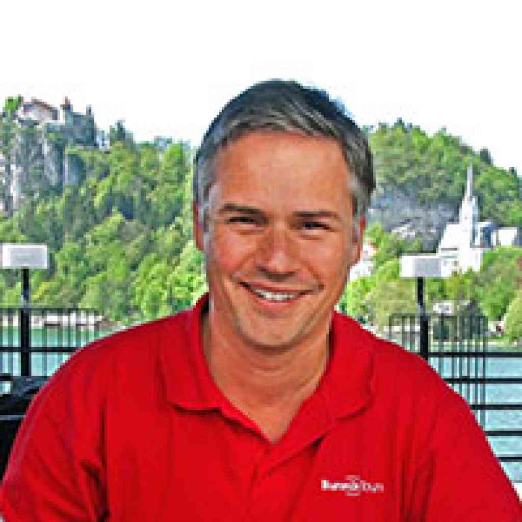 Our Team | Bunnik Tours