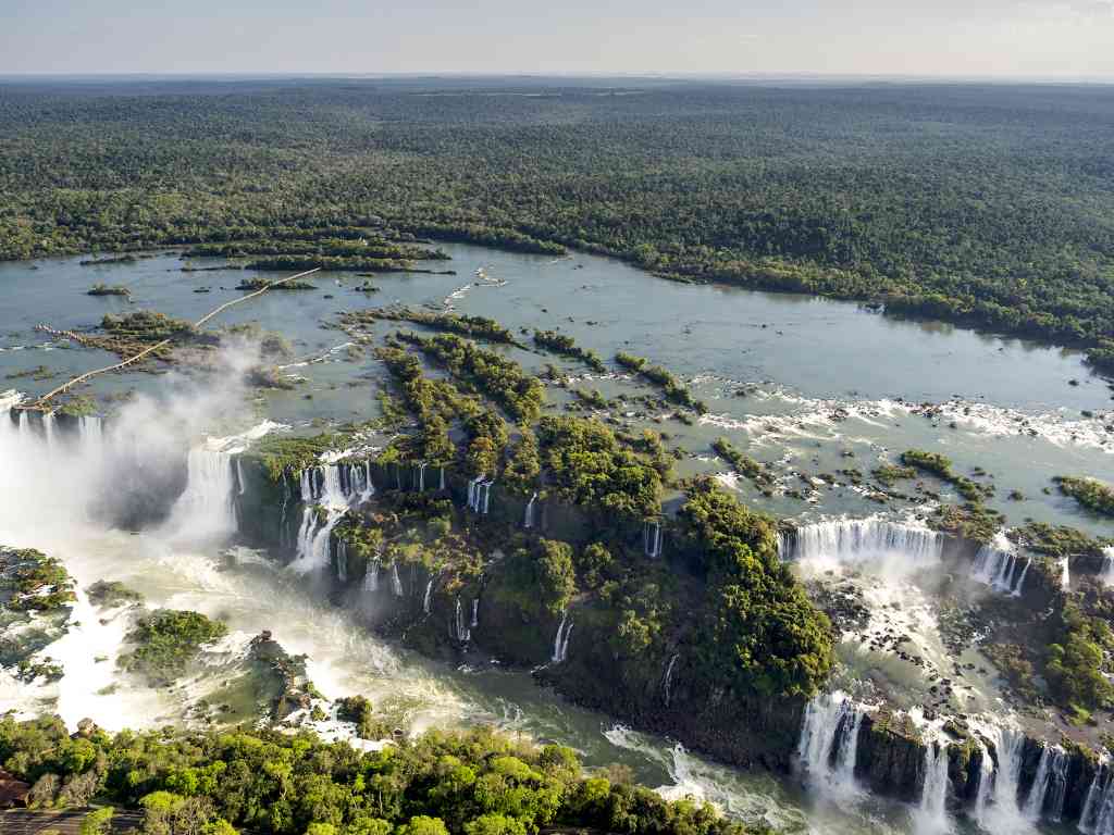South American Explorer | Bunnik Tours